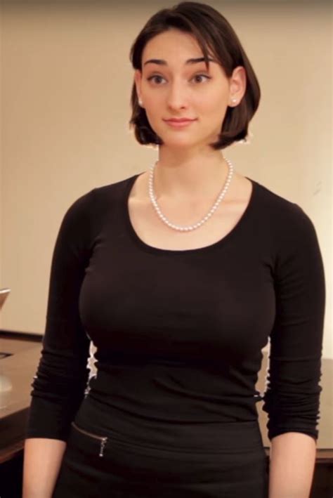 Ben Shapiros Sister She Doesnt But There Is A Very Legit Lookalike
