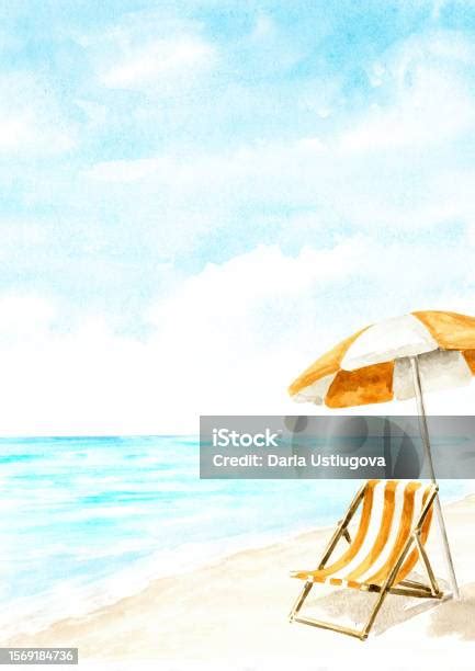해변 의자와 우산 파라솔은 바다 근처 모래사장에 있고 여름 방학 배경 개념이다 복사 공간이 있는 손으로 그린 수채화 그림 관광에 대한 스톡 벡터 아트 및 기타 이미지