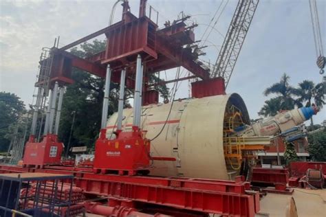 India Lifting And Lowering Of Tbm At Patna Bihar Megaload India Lifting And Lowering Of Tbm At Patna Bihar Megaload