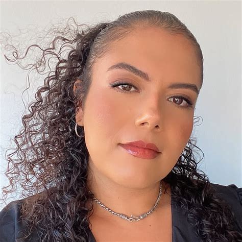 Lorena Reis Lorisreis Threads Say More