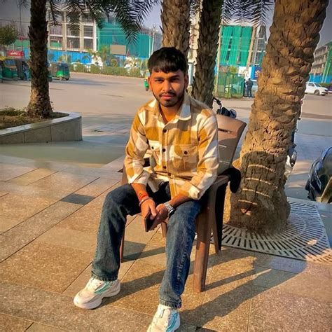 Yàsh Kumar Singh Yashkumarandmegastar On Threads