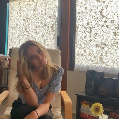 Book Model Juliette Model Management