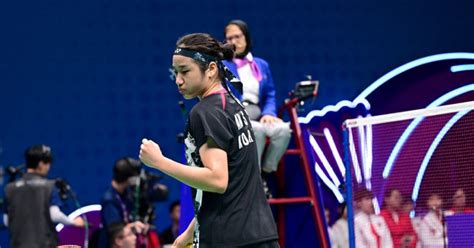 배드민턴 안세영 중국과 단체전 결승 첫 경기 주먹 불끈 [사진]