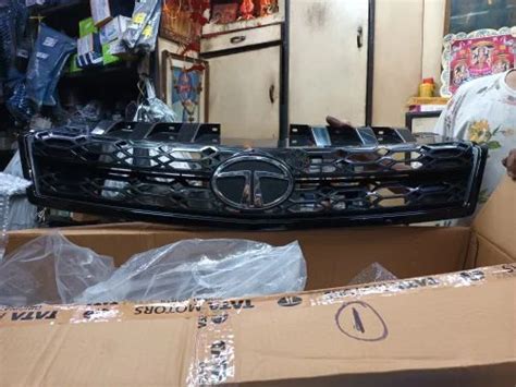 Grills Tata Safari Strome Grill At Best Price In Kolkata ID 26753033712