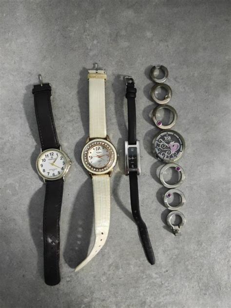 Годинники — ціна 200 грн у каталозі Годинники Купити аксесуари за доступною ціною на Шафі