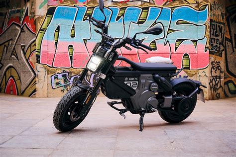 The New BMW CE Motorcycle Industry News Latest Updates Reviews Trends