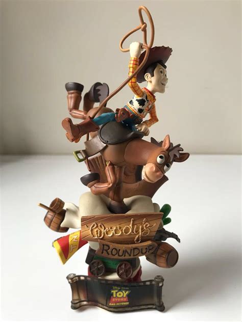 Square Enix Disney Pixar Formation Arts Bugs Life Hobbies And Toys Toys And Games On Carousell