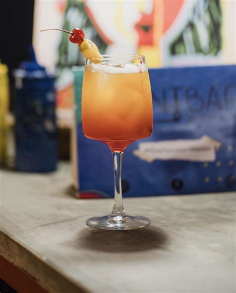 Floating Cocktail Rconfusingperspective