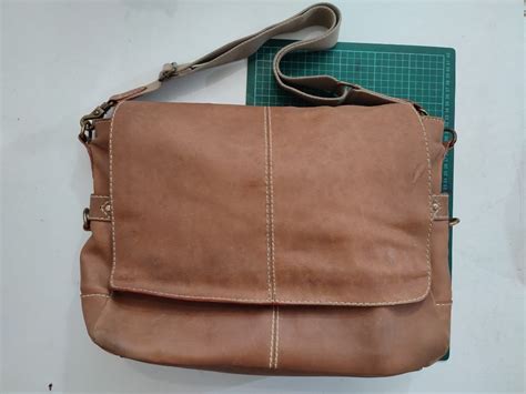 Tas Laptop Kulit Fesyen Pria Tas Dompet Tas Selempang Di Carousell