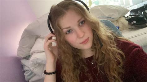 Am I Clockable R Transpassing