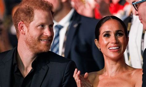 Prince Harry and Meghan Markle told this ex-royal could 'mentor' them to heal rift | Royal ...