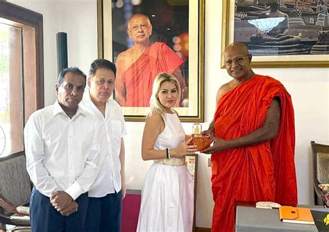 Dr Saman Weerasinghe Added A New Dr Saman Weerasinghe