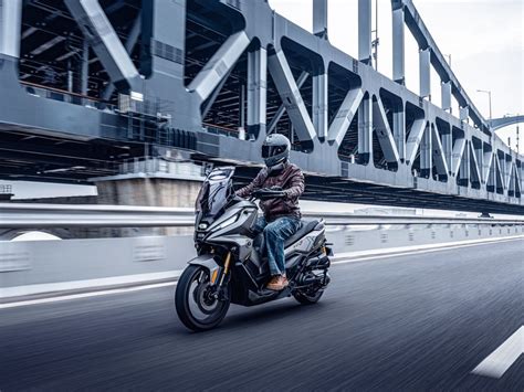 Loncin E Voge A Eicma 2025 Con Tre Nuove Soluzioni Tra Avventura Città E Lavoro Hdmotori It