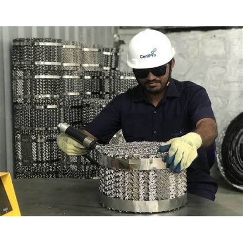 Random And Structure Packing At 5000000 Inr In Pune Centpro