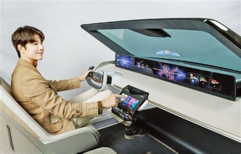 디스플레이의 미래는 자동차에 있다 한국경제