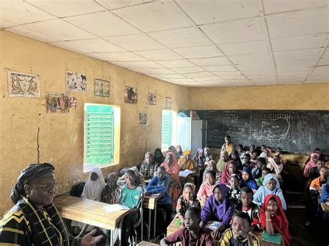 Niger Niamey La Ministre De LÉducation Nationale