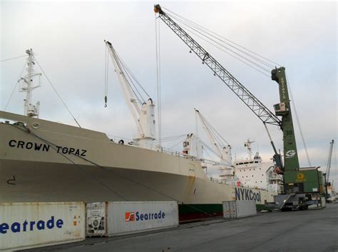 Finding Backhaul Cargo And Repositioning Empty Reefer Containers Are