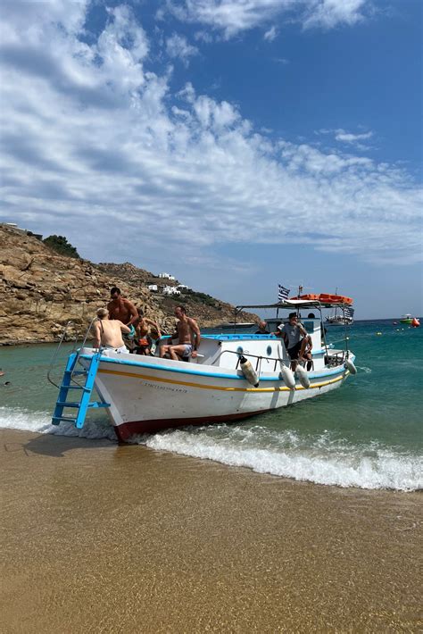 Easy Guide How To Use Public Transportation From Ornos Mykonos