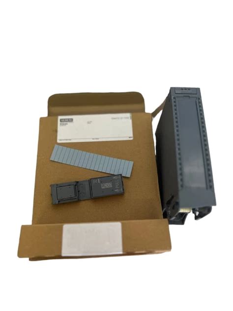 Siemens Simatic S7 1500 Analog Output Module 6es7 532 5hf00 0ab0 Box Open Eur 399 00 Picclick De