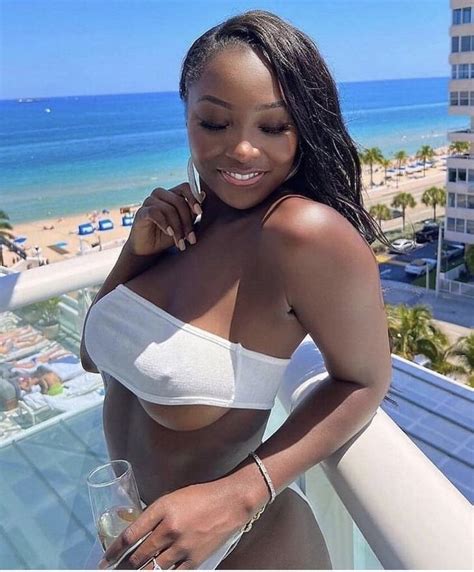 Pin On Ebony Beauty 🤎🤎