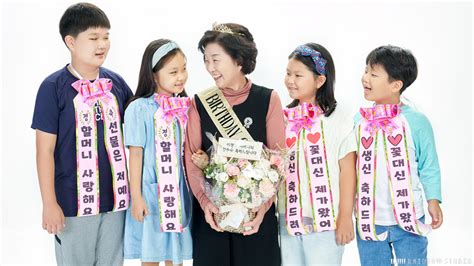 가족파티 가족사진 갤러리 레인보우 스튜디오