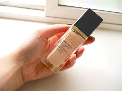 Estee Lauder Perfectionist Youth-Infusing Makeup SPF 25* |A Beautiful Zen