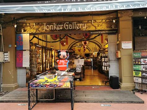 Jonker Gallery Souvenir Ladies Accessories Fashion Melaka