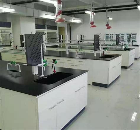 产品中心 河南实验台厂家 河南通风柜价格 河南高柜哪家好 郑州威杰科教实验设备有限公司