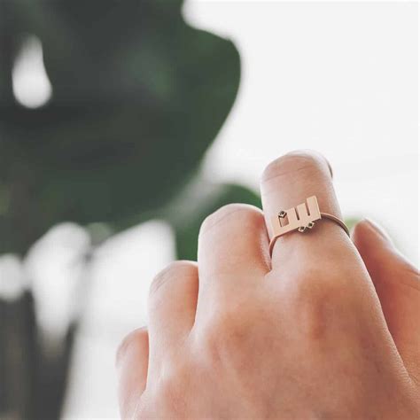 Name Ring Zein Fine Jewelry