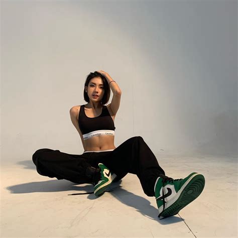 10 Pesona Rachel Florencia Gamers Cantik Yang Curi Perhatian Kaum Adam