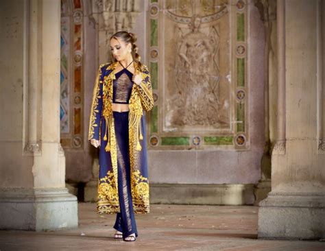 Ultimate Platform Aspiring Model Turns Heads In New York
