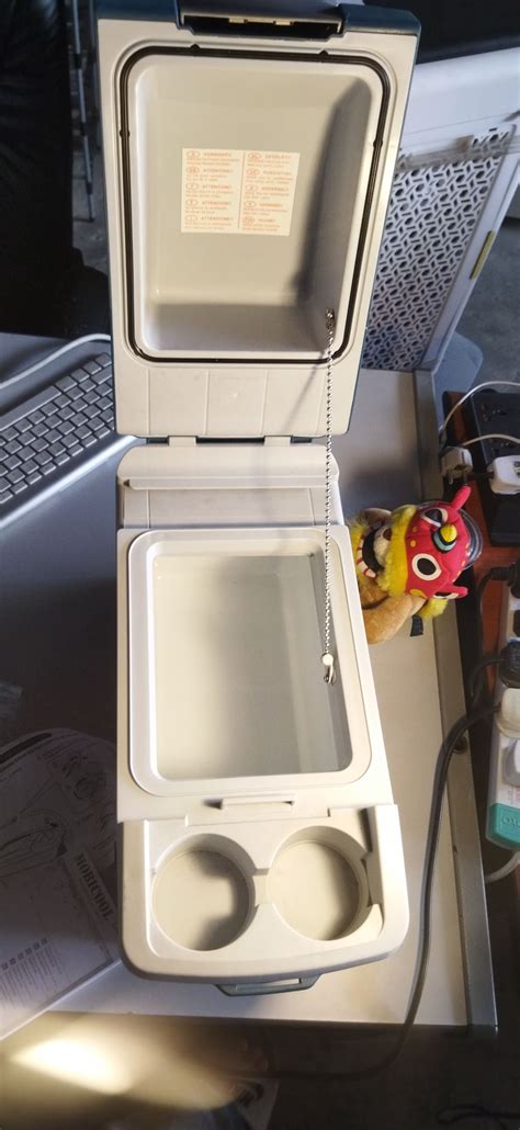 Mobicool Thermoelectric Cooler Box Kotak Penyejuk Termoelektrik Mobicool Unearth Store