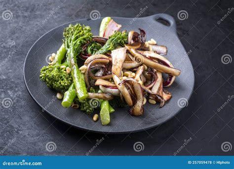 Roasted Rapini Broccoli Rabe And Caramelized Radicchio Tardivo With