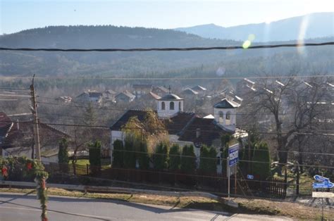 Завърши реконструкцията на водопроводната мрежа в село Спанчевци снимки