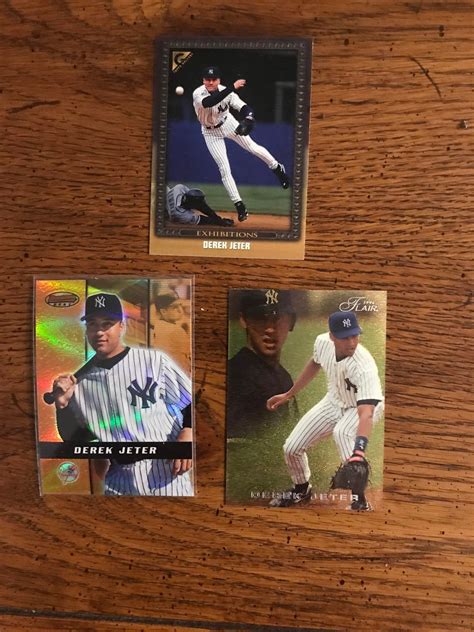 Derek Jeter 3 Different Baseball Cards As Pictured Original Issue 4077 Etsy