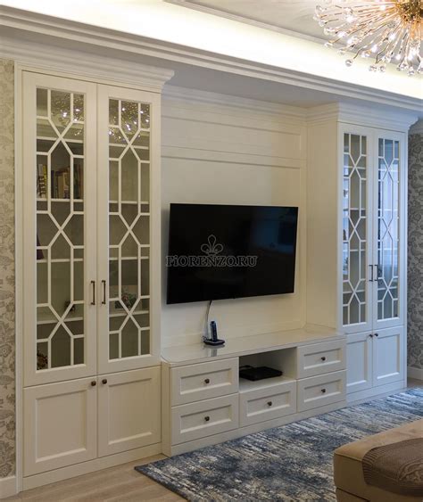 Шкаф в гостиную в стиле неоклассика купить в Москве по цене производителя Фиорензо Стили для