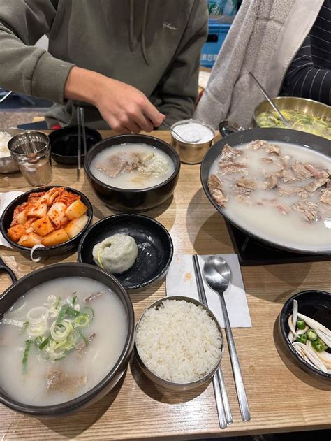 Sullungtang Korean Food Korea Kimchi Soup Beef Broth Soup Food
