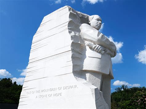 6 Of The Most Famous Memorial Sites To Visit In The U S — Daily Passport