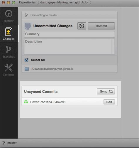 how git manages conflicts and collaboration