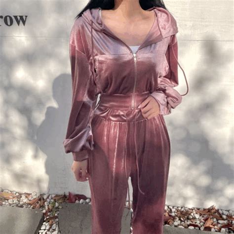 당일배송재진행set가격 부들 벨벳 크롭 후드집업 일자팬츠세트 후드집업세트 트레이닝세트 벨벳 트레이닝세트 벨벳바지 일자밴딩팬츠 키큰녀일자바지 키큰녀트레이닝 핑크트레이닝