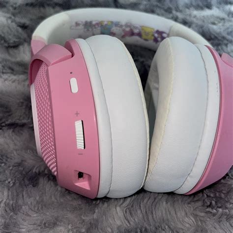 Hello Kitty And Friends Razer Pink And White Depop