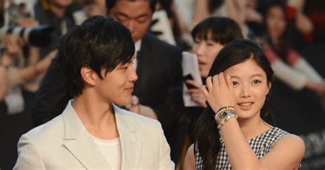 [포토] 여진구 김유정 미모에 반해 시선 고정