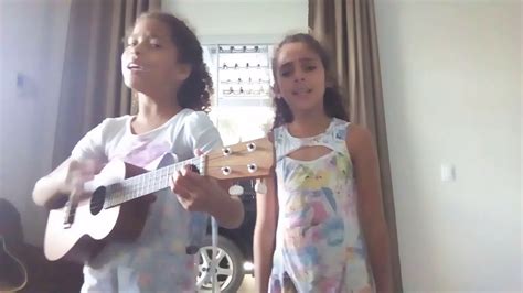 Minhas primas - YouTube