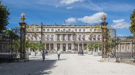 Palacio Del Gobernador De Nancy En Centro De La Ciudad De Nancy Expedia