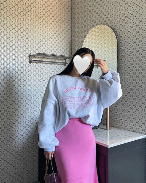 롤업 라망즈 디스코 래터링 기모 맨투맨