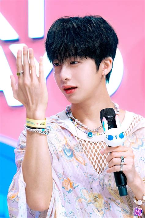 Hyungwon Pics Fan Acc On Twitter Hyungwon Monsta X Wonho Monsta X