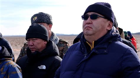 УИХ ын гишүүд “Гашуунсухайт Ганцмод” хил дамнасан төмөр замын төслийн ажилтай газар дээр нь