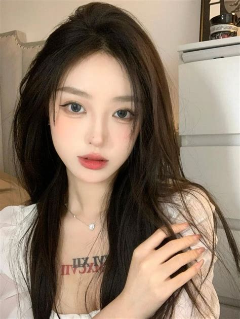 ปักพินโดย Slonely ใน ️collection ️ ทรงผมเกาหลี ผู้หญิง ผู้หญิงสวย