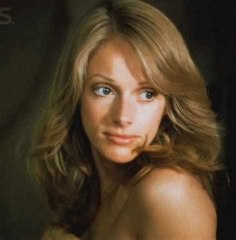 Sondra Locke Scrolller