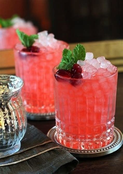 Cheers Healthy Holiday Cocktails To Share On Date Night Yourtango
